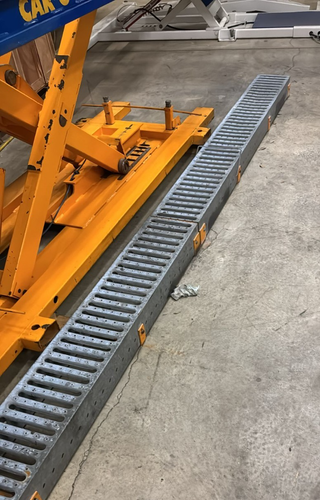 Car O Liner Frame Rack MARK V great cond 10 ton tower new Wheel stands ...