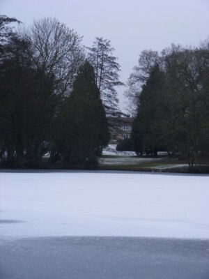 Photo 6x4 Frozen Fishing Lake (3) Rushbrooke The aptly named Lake House ...
