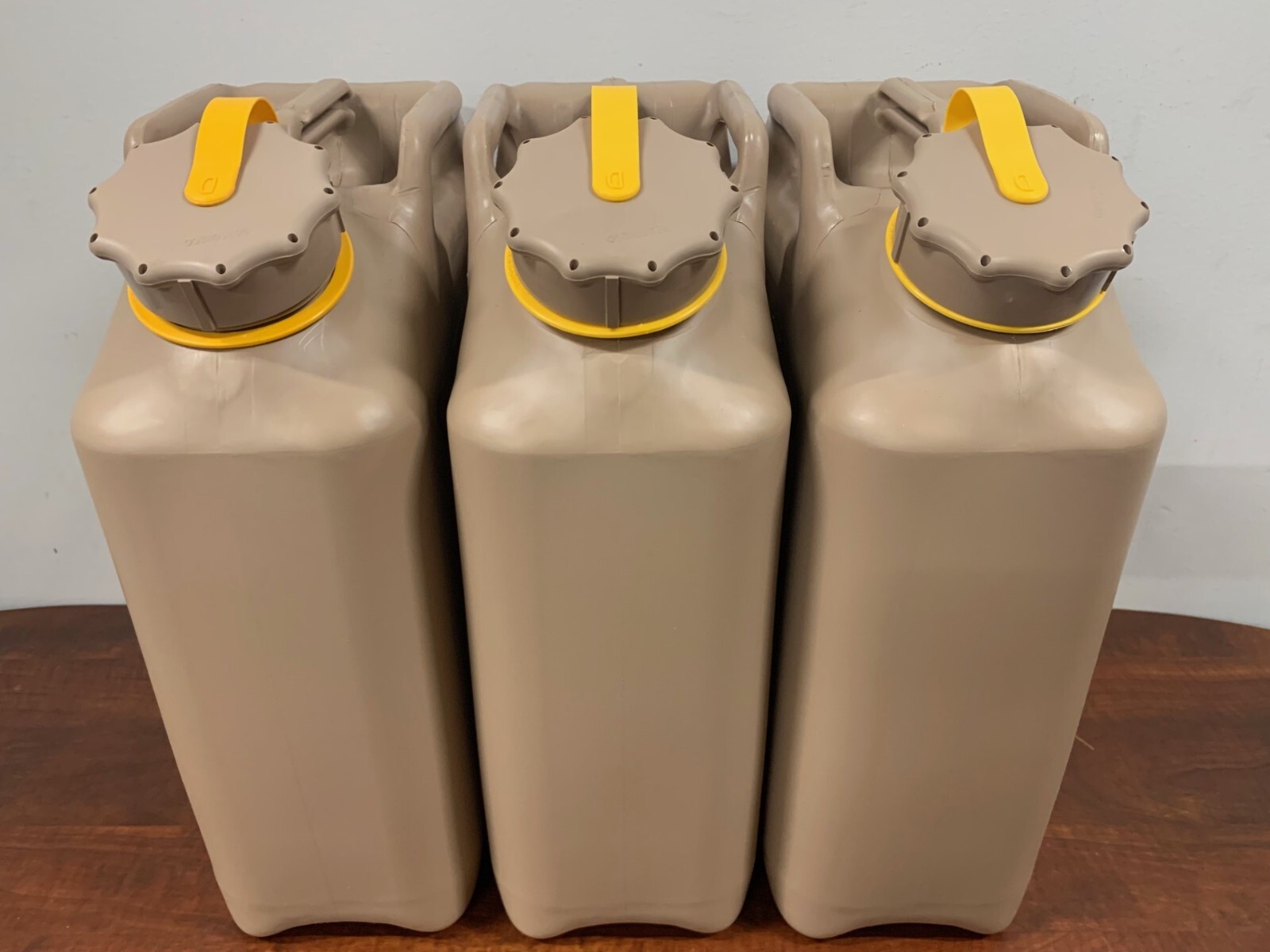 Lot Of 3 Genuine Scepter Sand Military Diesel Can MFC 5 Gallon / 20 L ...