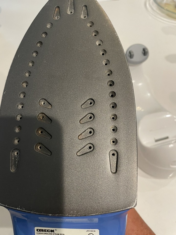 Oreck Cord Free Steam Iron JP8100C Series Stand | eBay