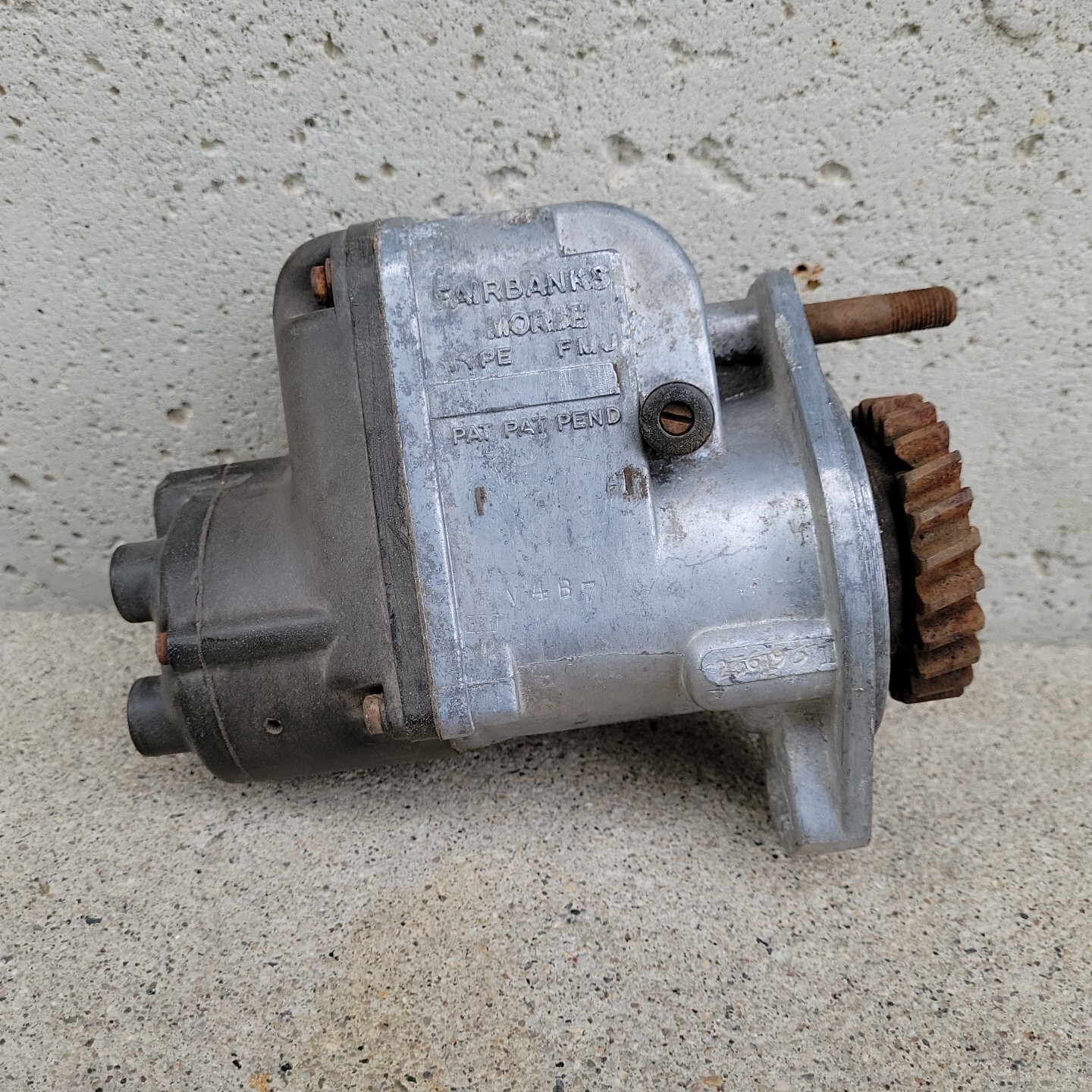 Vtg Fairbanks Morse Magneto FMJ V4B7 4 Cylinder Tractor Engine Deere ...