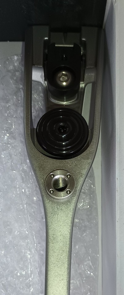 RH Epic Archery Fusion EX 25" ILF Riser plus Magnetic Bicaster Rest | eBay