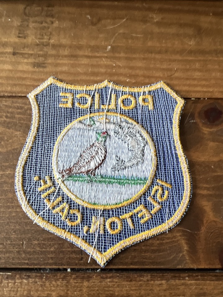 Old Mint Isleton Police Patch | eBay
