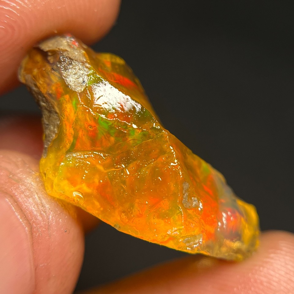 13.90 Ct Multi Fire Opal Oil Rough Natural Ethiopian Opal Raw Welo Opal ...