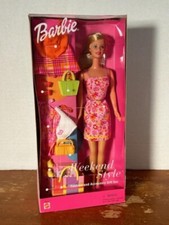 Barbie Weekend Style Doll Fashions & Accessory Gift Set 2001 Mattel ...