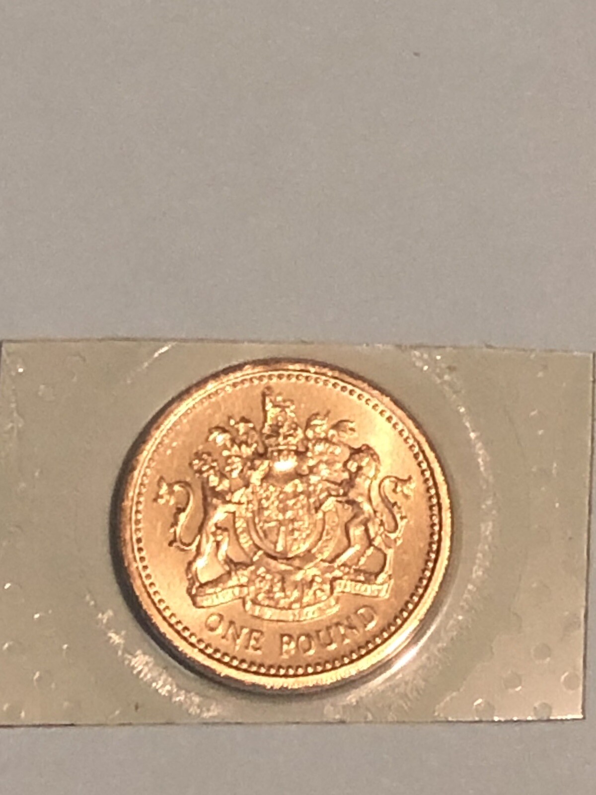 1983 £1 Old Style Round One Pound Coin First Pound Coin Uncirculated UK ...