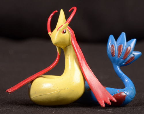 Pokémon Milotic Figure. TOMY Nintendo Pre-Owned. 2" | eBay
