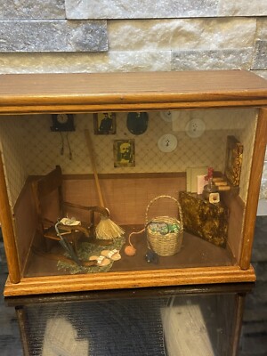 Primitives - Primitive Cottage