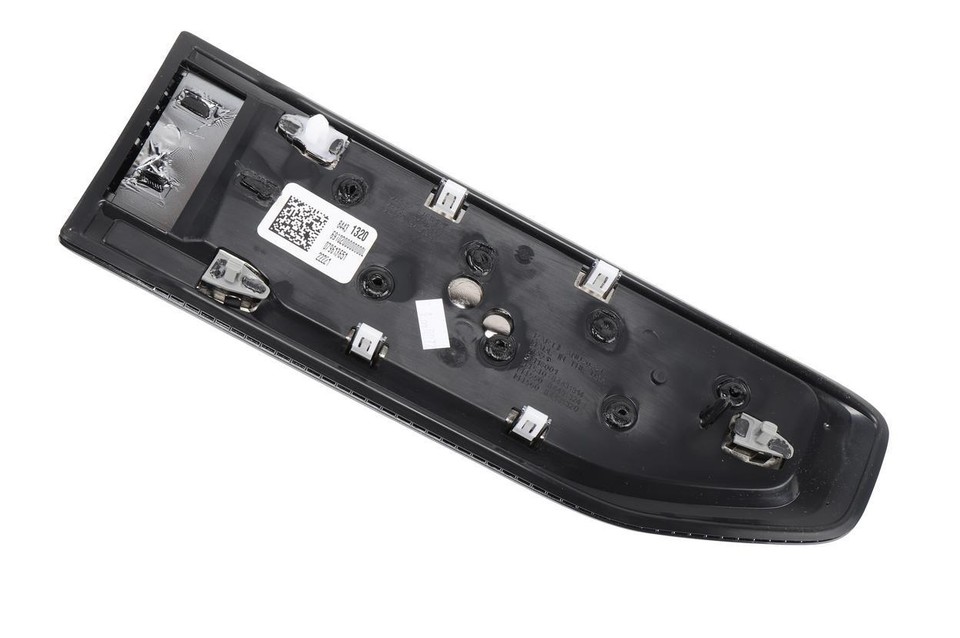 GM Genuine Parts 84431320 Fender Vent | eBay