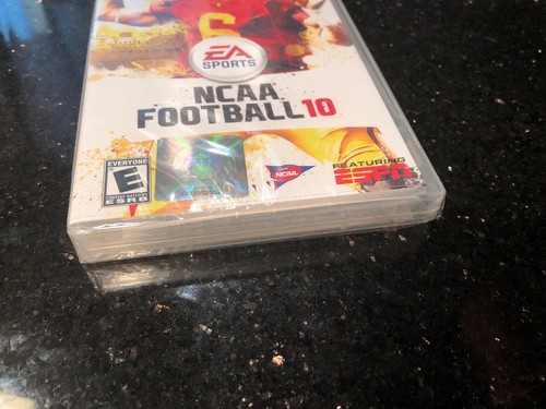 NCAA Football 10 (Sony PSP, 2009) new sealed Station portable Crease ...