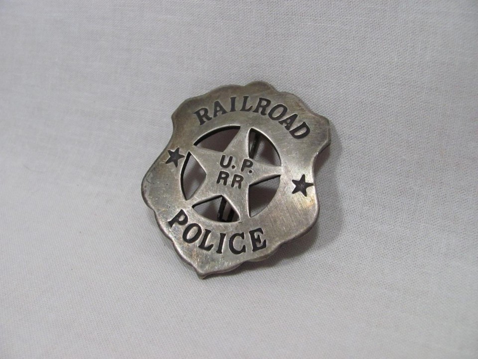 VINTAGE UNION PACIFIC RAILROAD POLICE PINBACK METAL BADGE | eBay