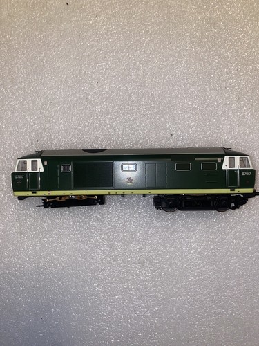 Heljan 3500 OO Gauge Class 35 Hymek D7017 in BR Two Tone Green Boxed ...