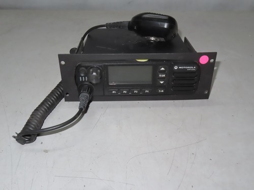 Motorola XPR5550 Radio AAM28TRN9KA1AN w/ mic | eBay