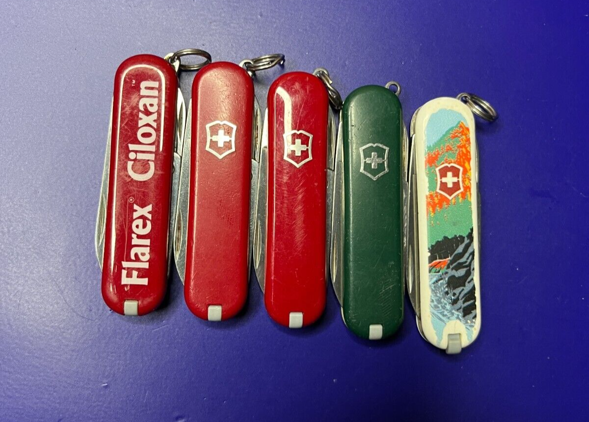 Lot of 5 Victorinox Classic Sd Swiss Army Knives - Multi colors and ...
