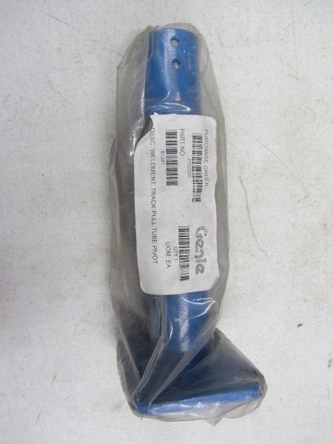 GENIE WELDMENT TRACK PULL TUBE PIVOT 81347, 81347GT | eBay