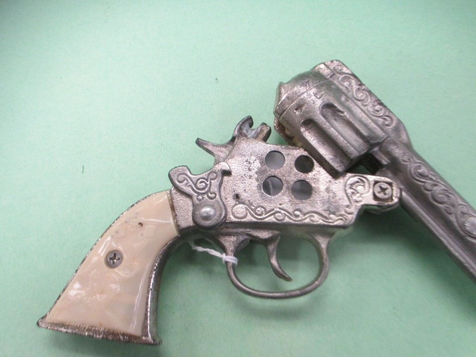 VINTAGE Stevens Peace Maker Cast Iron Cap Gun | eBay