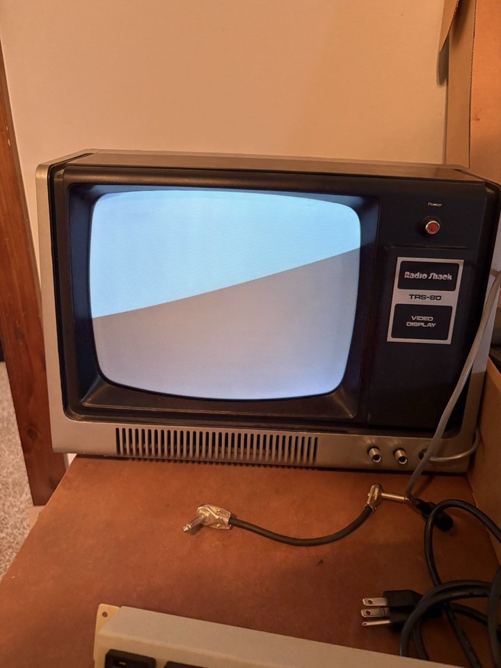 Radio Shack TRS-80 Micro Computer System Display Monitor W/ Original ...