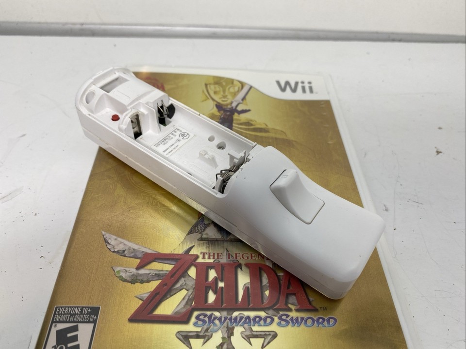 The Legend of Zelda: Skyward Sword (Wii, 2011) W/ Wiimotion PLus ...