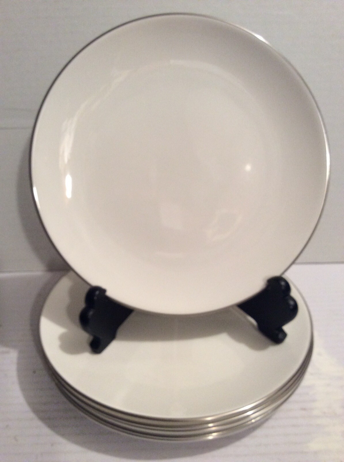 SET of (6) ROYAL DOULTON ENGLAND "CAROUSEL" FINE BONE CHINA 83/8" SALAD ...