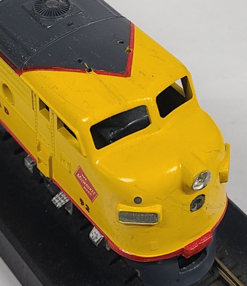 OLYMPIC EXPRESS, F7, DIESEL LOCOMOTIVE, MILWAUKEE ROAD #92, JAPAN, NOS ...