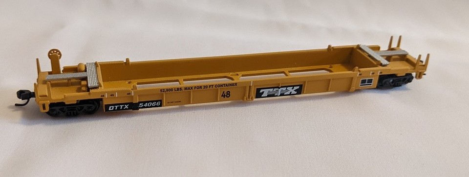 N Scale Walthers Thrall Stand Alone Well Car TTX | eBay