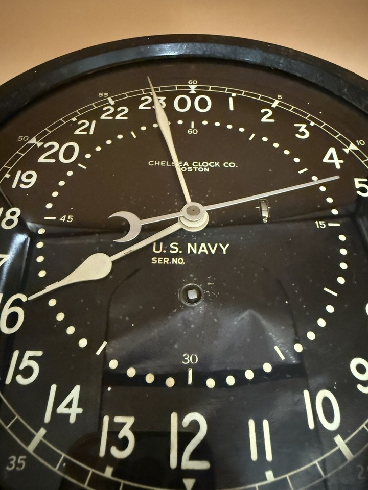 Vintage. WWII U.S NAVY 24 Hour/ 8 day CHELSEA CLOCK CO Porthole Clock ...