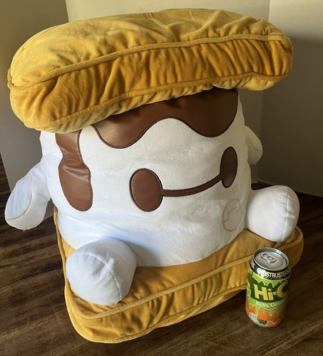Disney Giant Toasted S’mores Baymax Marshmallow Munchling Plush 19x16 ...