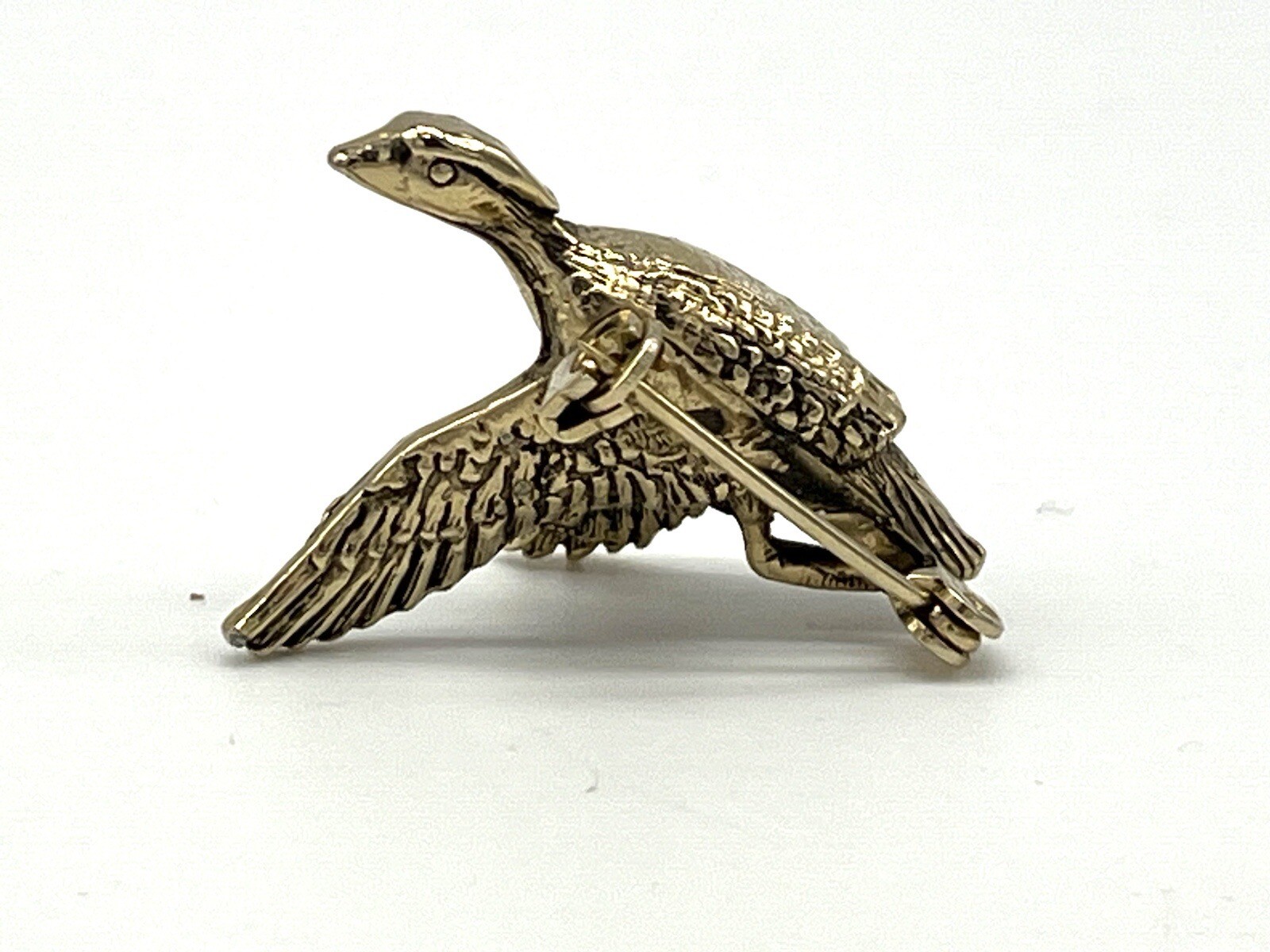 Small Vintage Goldtone Flying Duck Game Bird Lapel Pi… - Gem