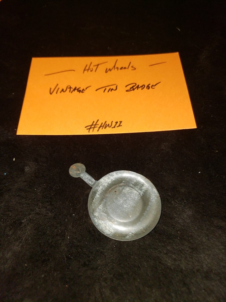 ORIGINAL VINTAGE 1968 HOT WHEELS METAL TIN BADGE DEORA #11 | eBay