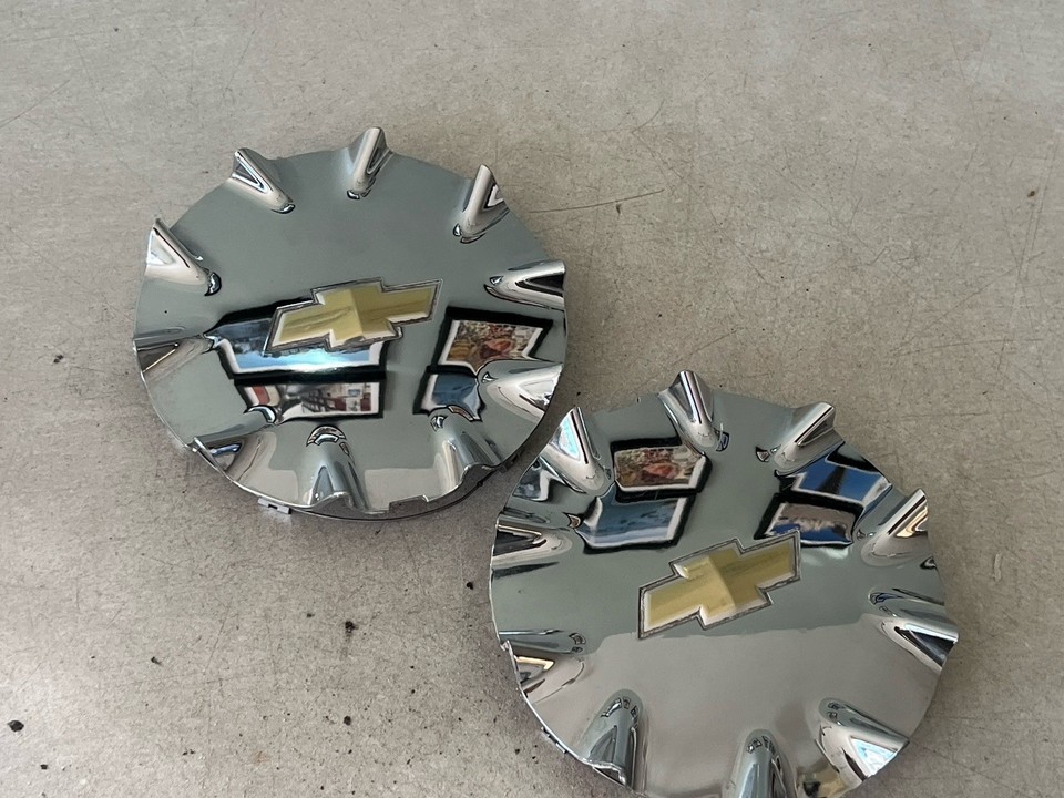 #B 1) 2002-2003 CHEVROLET SSR Chrome OEM Rear Center Cap VT118724 | eBay
