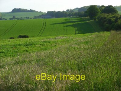 Photo 6x4 Farmland, Snoddington Down Racedown/SU2644 Looking alongside ...