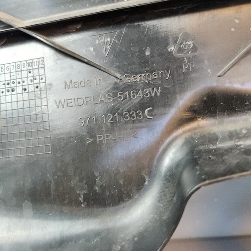 Porsche Panamera 971 Front Left Intercooler Radiator Air Guide ...