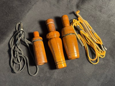 (3) Vintage Game Calls Lohman and Cajun Duck calls & Faulks (?) Bird ...