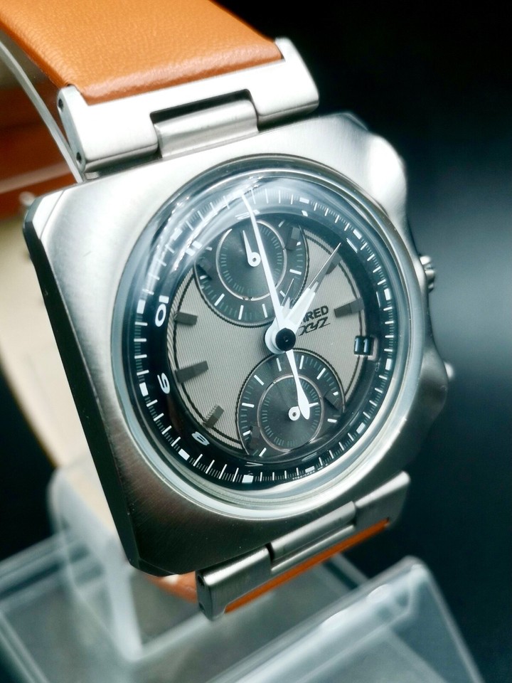 Vintage and Rare WIRED XYZ Chronograph Men’s quartz watch. Come with ...