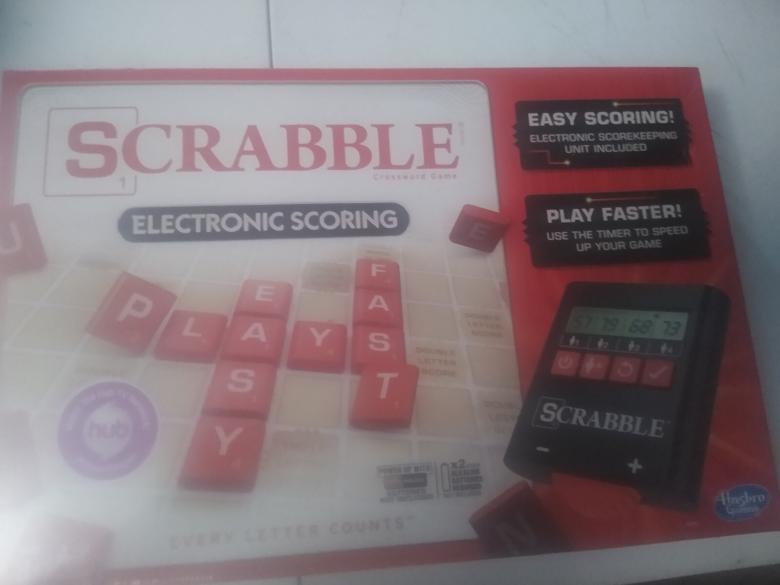 New Sealed SCRABBLE ELECTRONIC SCORING Crossword Board Game HASBRO ...
