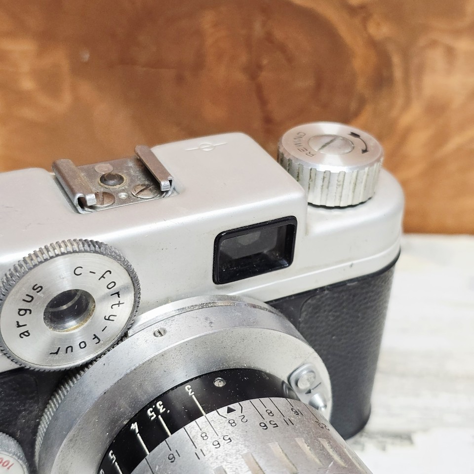 For Parts Vintage Argus C44 C-Forty-Four Camera 50mm F2.8 Lens Untested ...