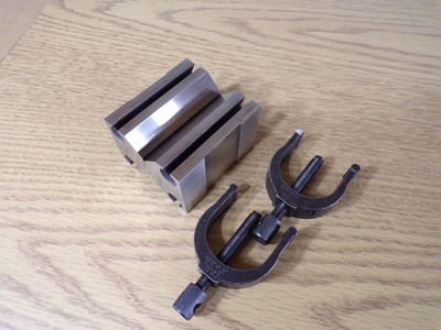 Manufacturing & Metalworking - V Block