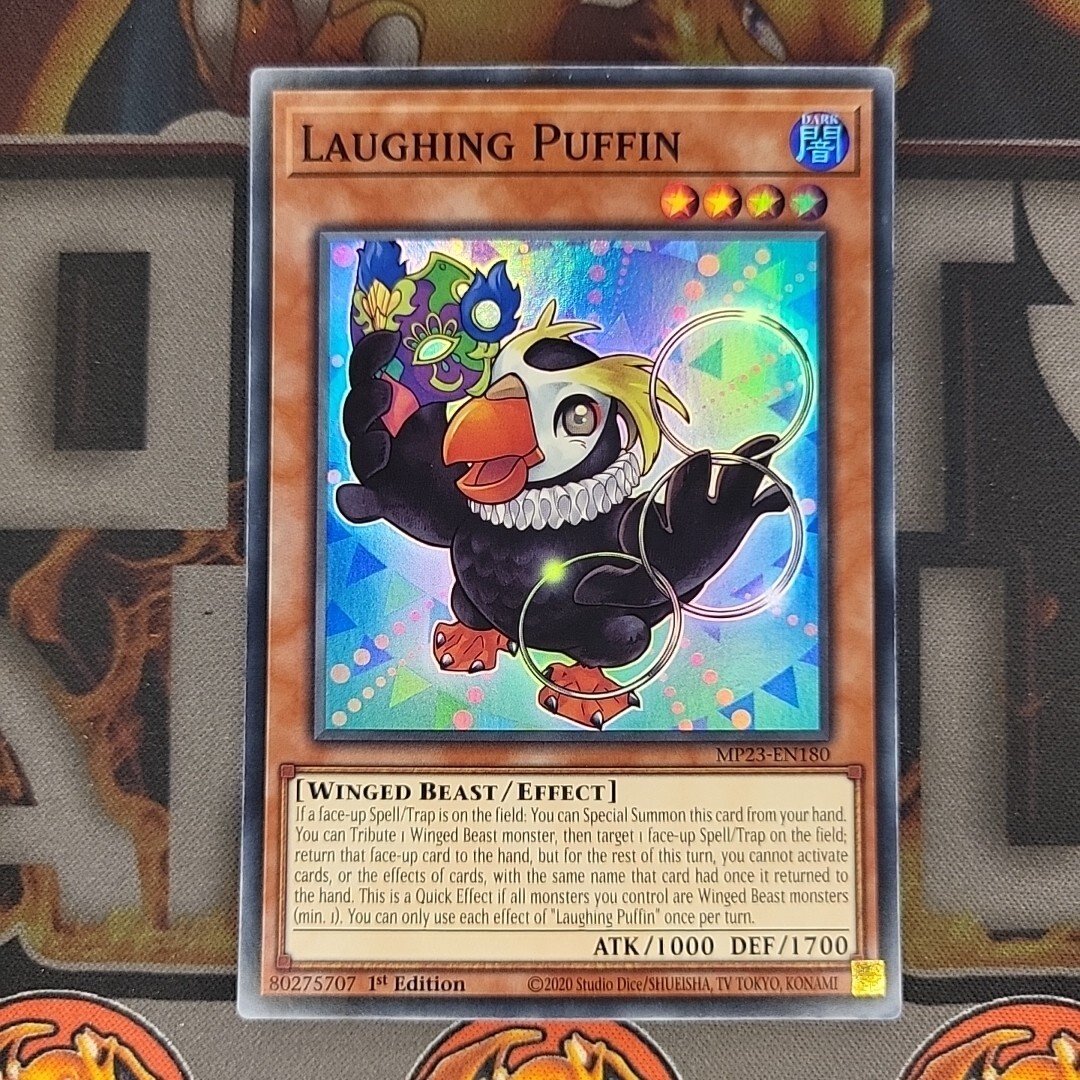 Yu-Gi-Oh! TCG Laughing Puffin 25th Anniversary Tin: Dueling Heroes Mega ...