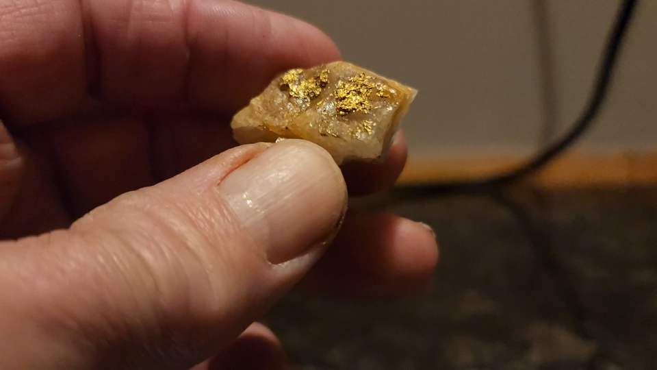 2 Gold Ore Specimens 7.3g & 12g Thnmbnails From Ontario Visible Gold D ...