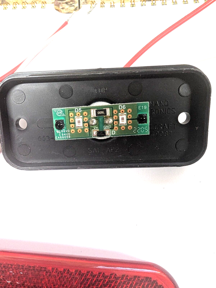 2PACK COMMAND RED MARKER TRAILER LIGHT SAE AP2 00 | eBay