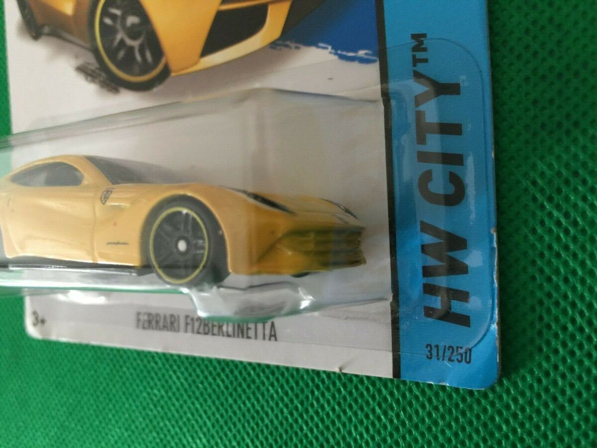 1/64 Hot Wheels 2013 FERRARI F12 Berlinetta YELLOW Diecast 1/64 Hot Wheels 2013 FERRARI F12 Berlinetta YELLOW Diecast