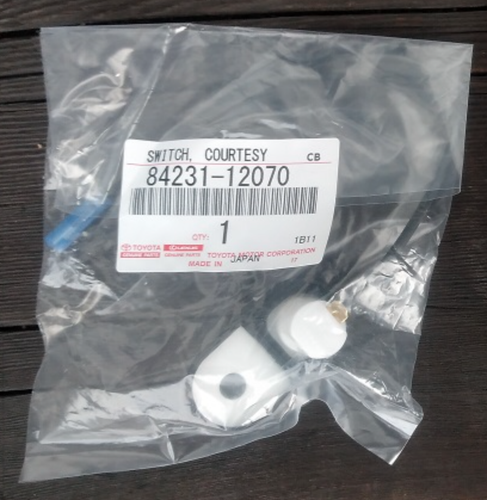 TOYOTA Genuine Courtesy Lamp Switch Rear Assy COROLLA LAND CRUISER ...