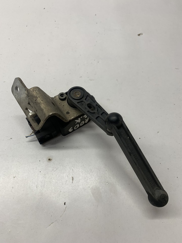 2011 BMW 7 F01 F02 750 Rear Left Height Level Sensor 37146784075 ...
