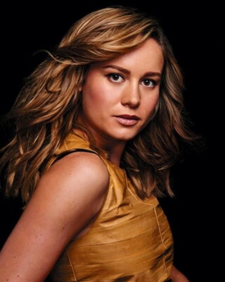 BRIE LARSON 8x10 PHOTO * | eBay
