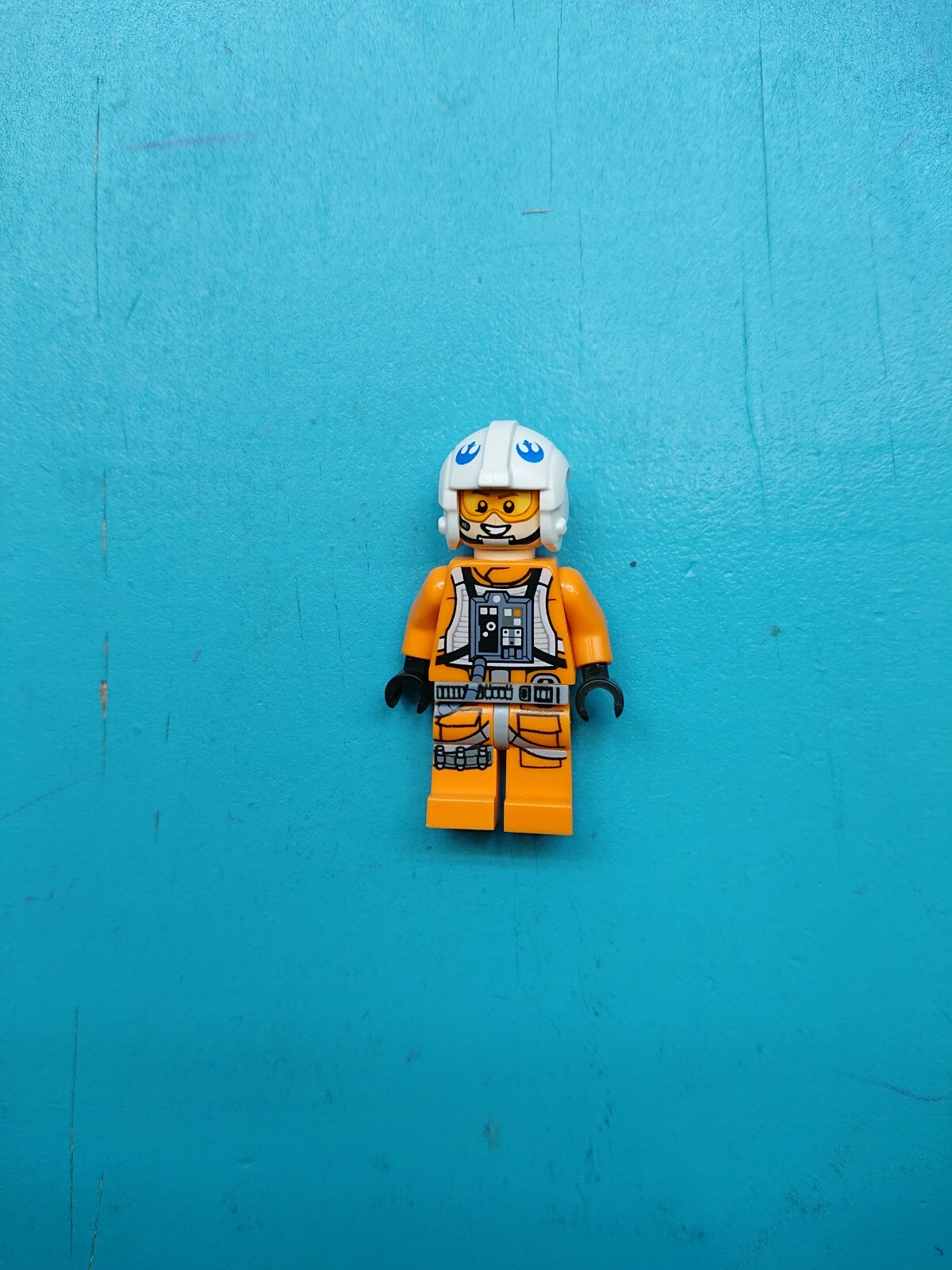 Lego Star Wars Minifigure Zin Evalon Rebel Pilot Orange Jumpsuit 11912 ...