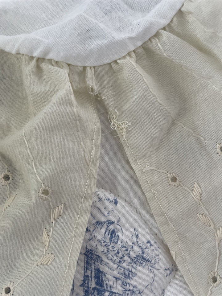 King Size Dust Ruffle Bed Skirt Ivory Beige Eyelet Trim Made In USA 13 ...