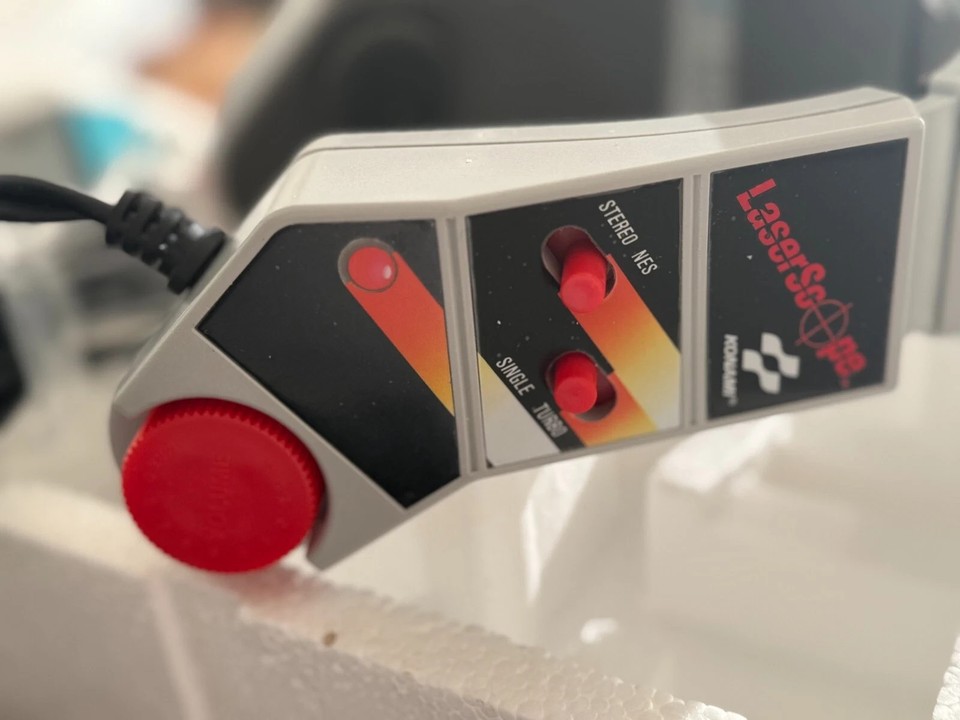 Konami LaserScope Nintendo NES 1990 New in box | eBay