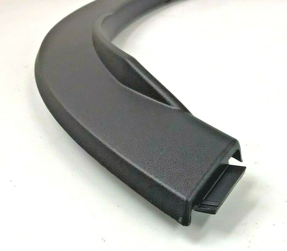 2019-2025 Cadillac XT4 rear wheel opening Molding RH passenger new OEM ...