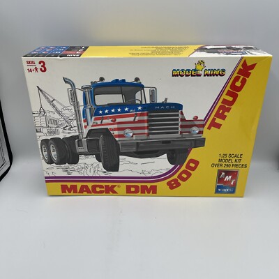 1/25 SCALE AMT / ERTL MODEL KING MACK DM 800 #21352F SEMI TRUCK MODEL ...
