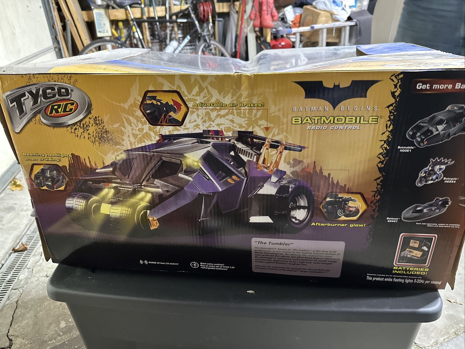 Batman Begins Radio Control Batmobile Tumbler 1 6 TYCO RC CIB for sale ...